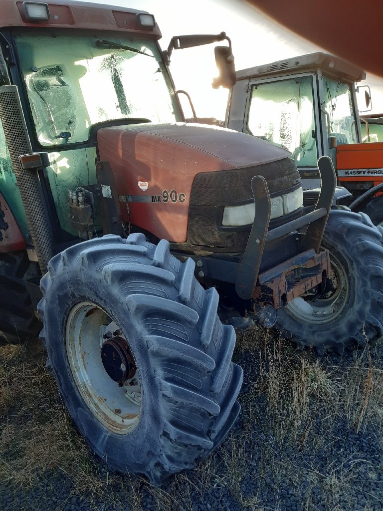 TRAKTOR CASE MX 90 c - traktori dora